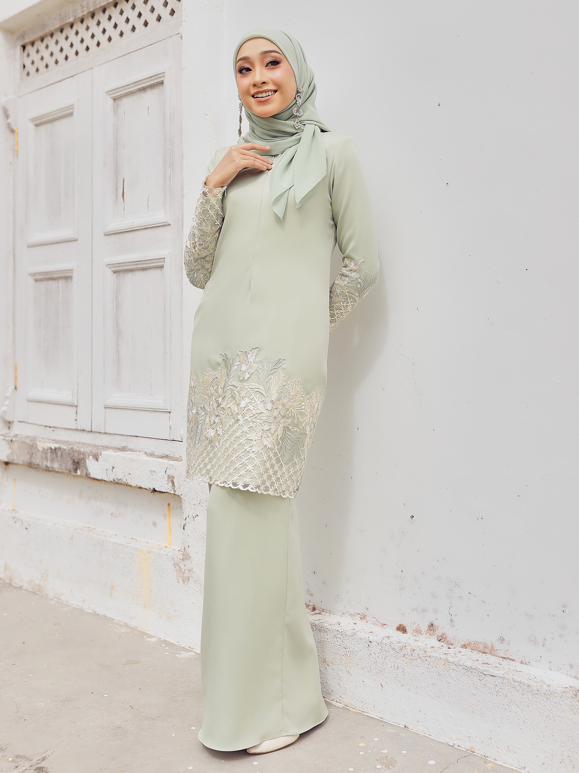 Jeero Zerol | Ready Made Designer Muslimah Contemporary Dresses & Jubah. | LEBARAN RAYA 23 ASHAA ...