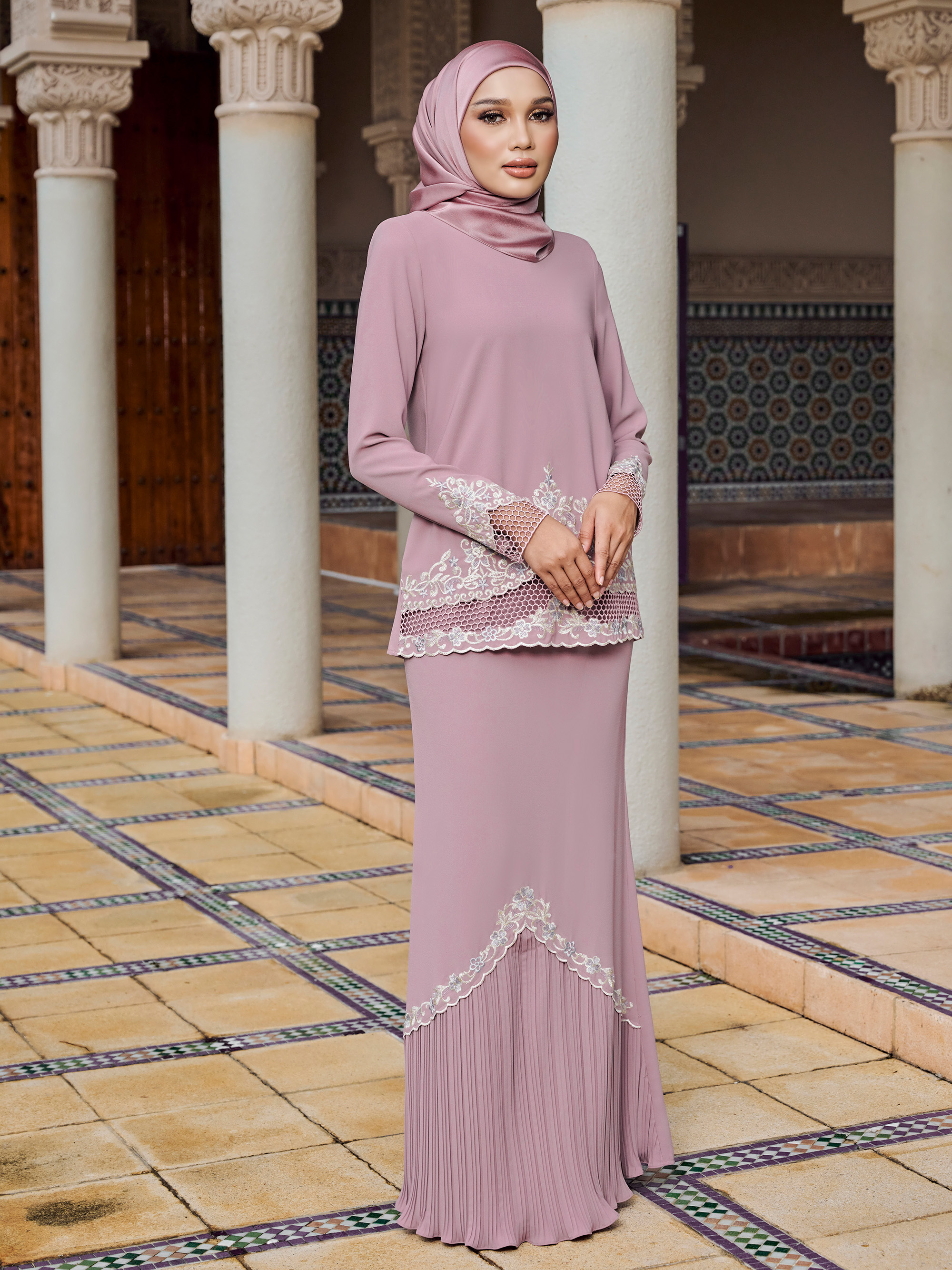 Jeero Zerol | Ready Made Designer Muslimah Contemporary Dresses & Jubah ...